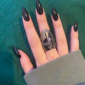Nana Ring Saturn Version Silver / Black | Swirling Punk Gothic Rock ...