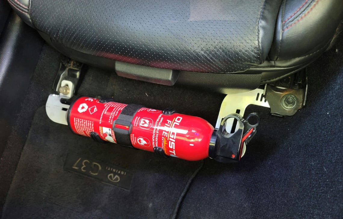 Universal Under Seat Fire Extinguisher Mount. 14" to 18" Adjustable ...