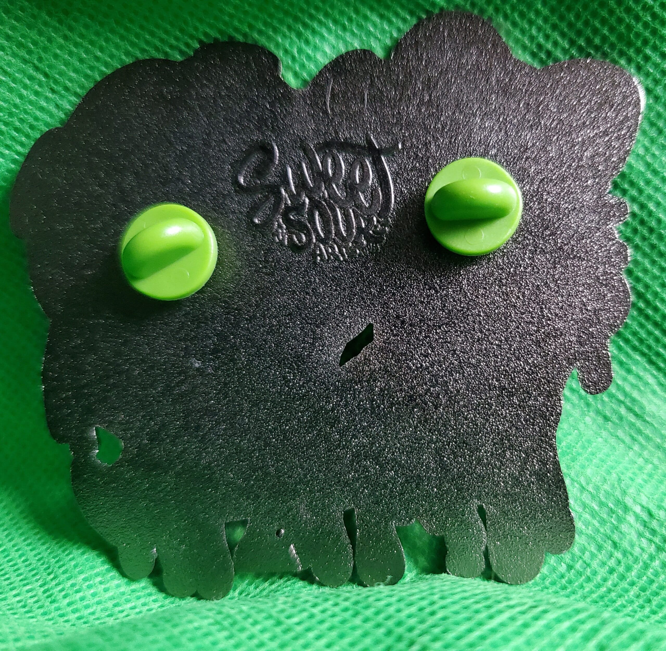 Marina and Marie (B Graded) Pin - Etsy