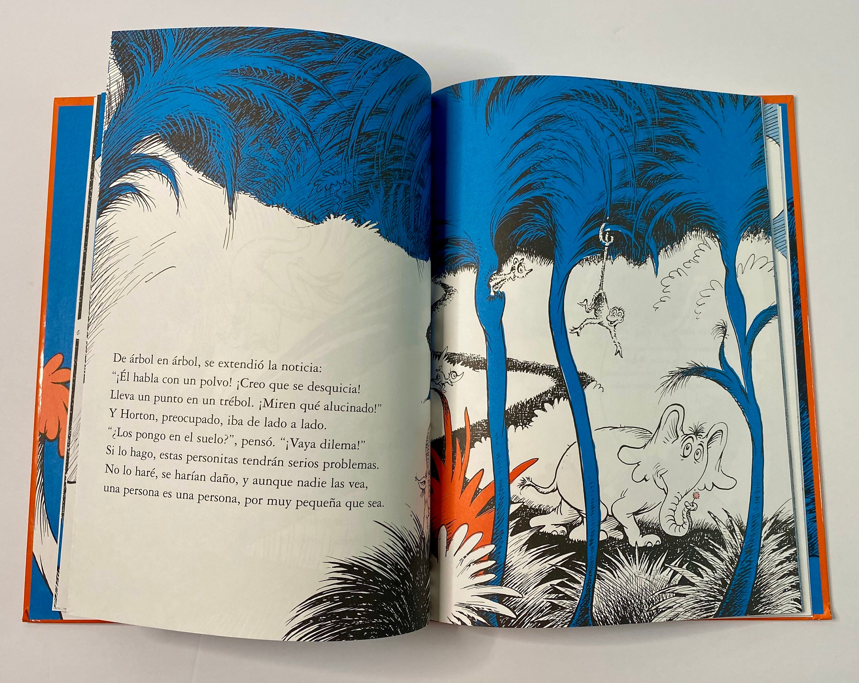 Dr. Seuss Horton Hears a Who Book Set of 2 English and Spanish Version ...