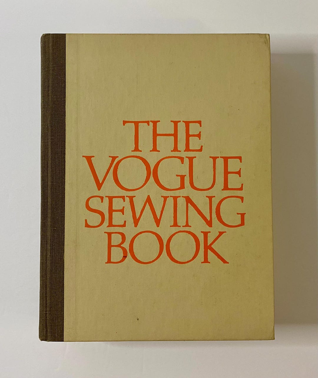 Vintage the Vogue Sewing Book - Vogue Fashion - 1975 - Etsy