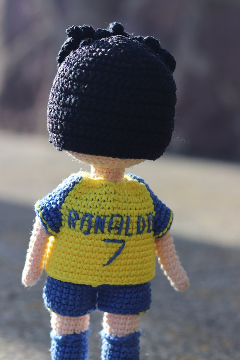 Cristiano Ronaldo Amigurumi Crochet Pattern, Footballer (PDF Pattern ...