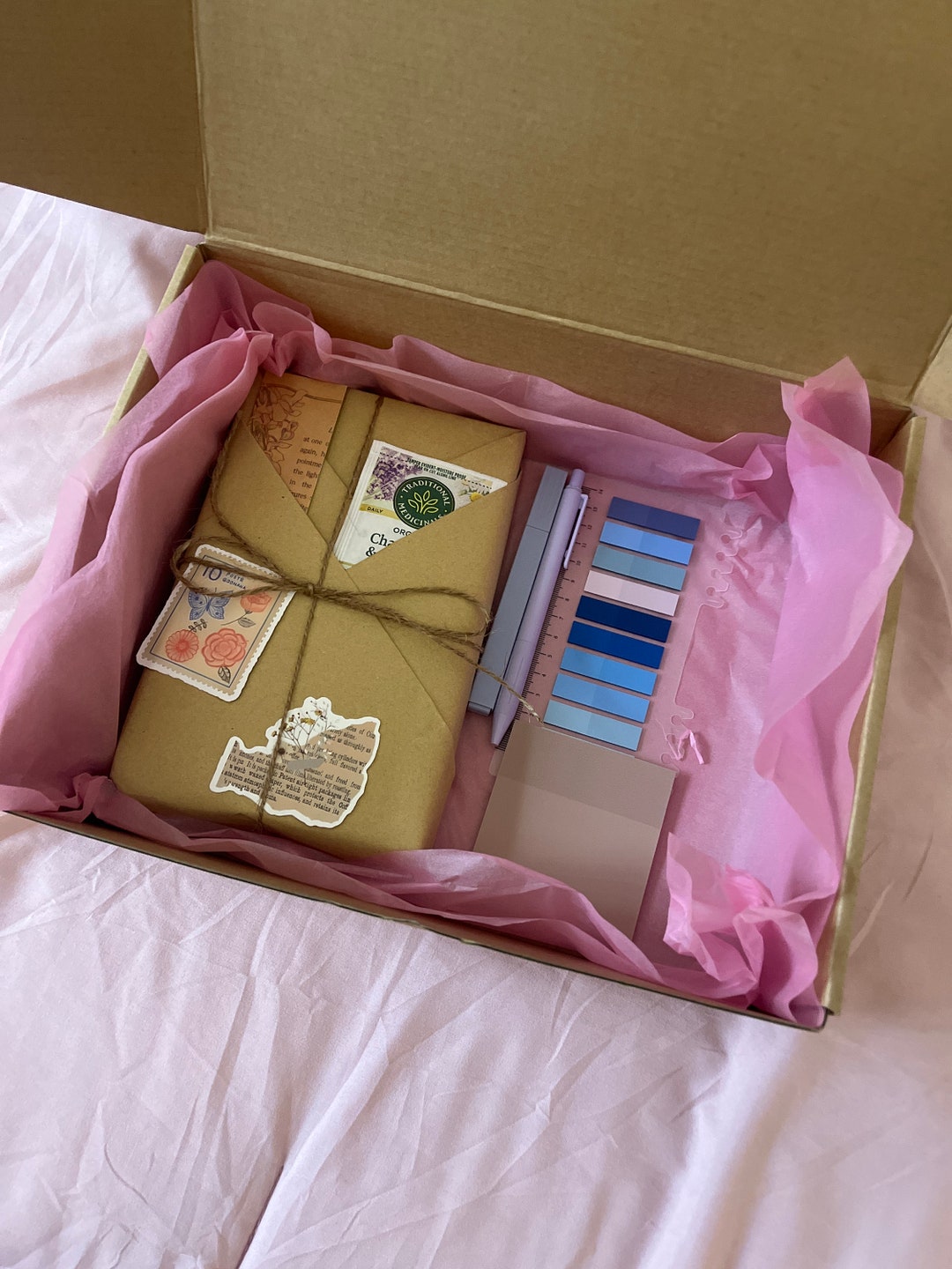 Blind Date Book Box - Etsy