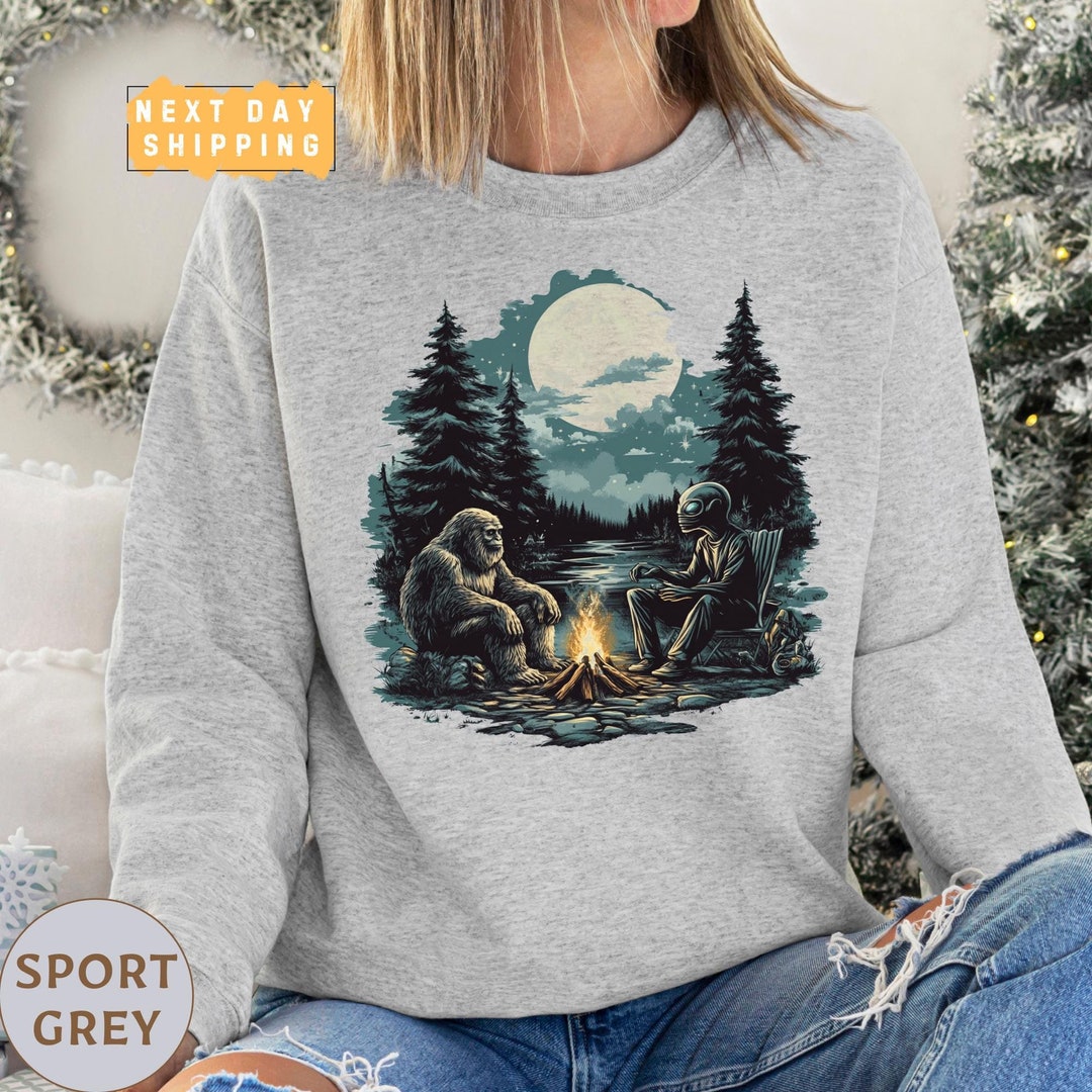 Bigfoot and Alien Campfire Sweatshirt, Cryptid Alien Outdoor Sweater ...