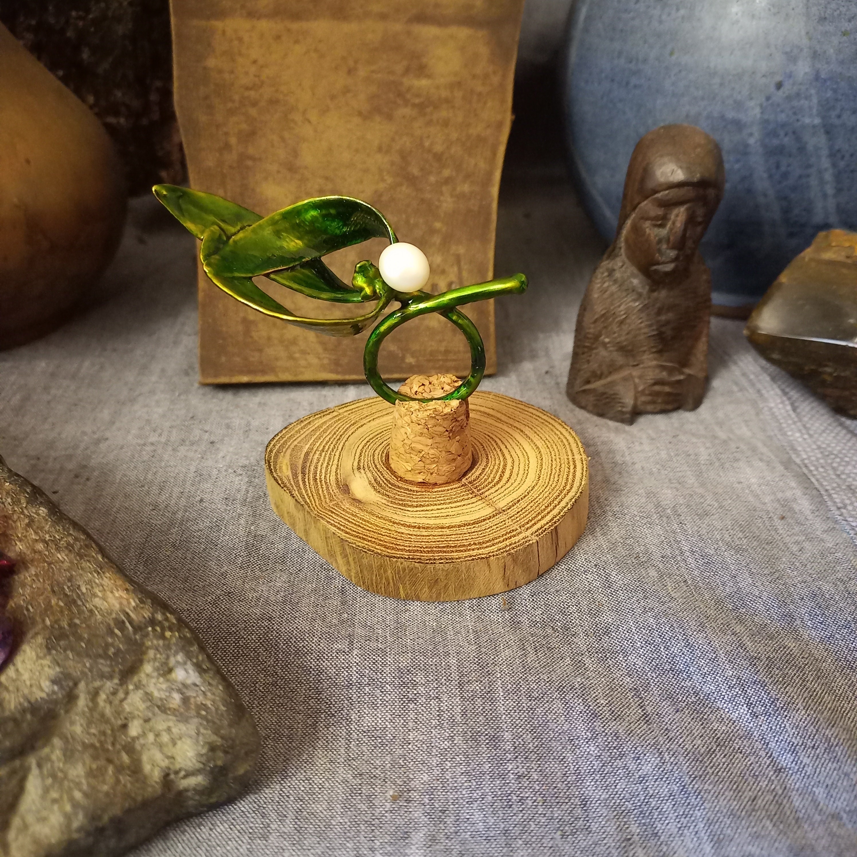 Electroformed Hand-painted Cold Enamel Mistletoe Ring With Pearl 18mm/8 ...