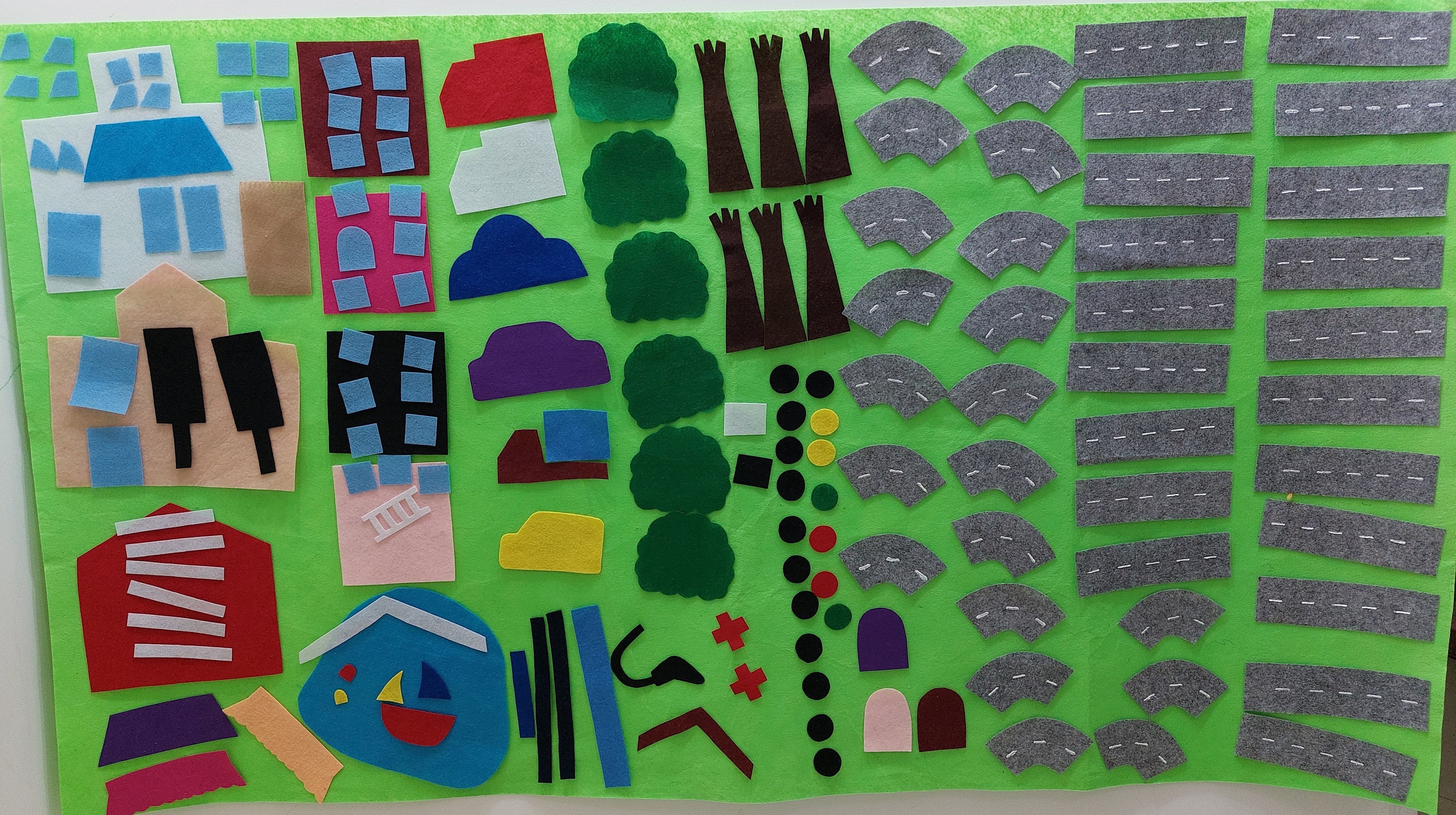 Car Track Kids Felt Activity Board Set for Kids // Build a City ...