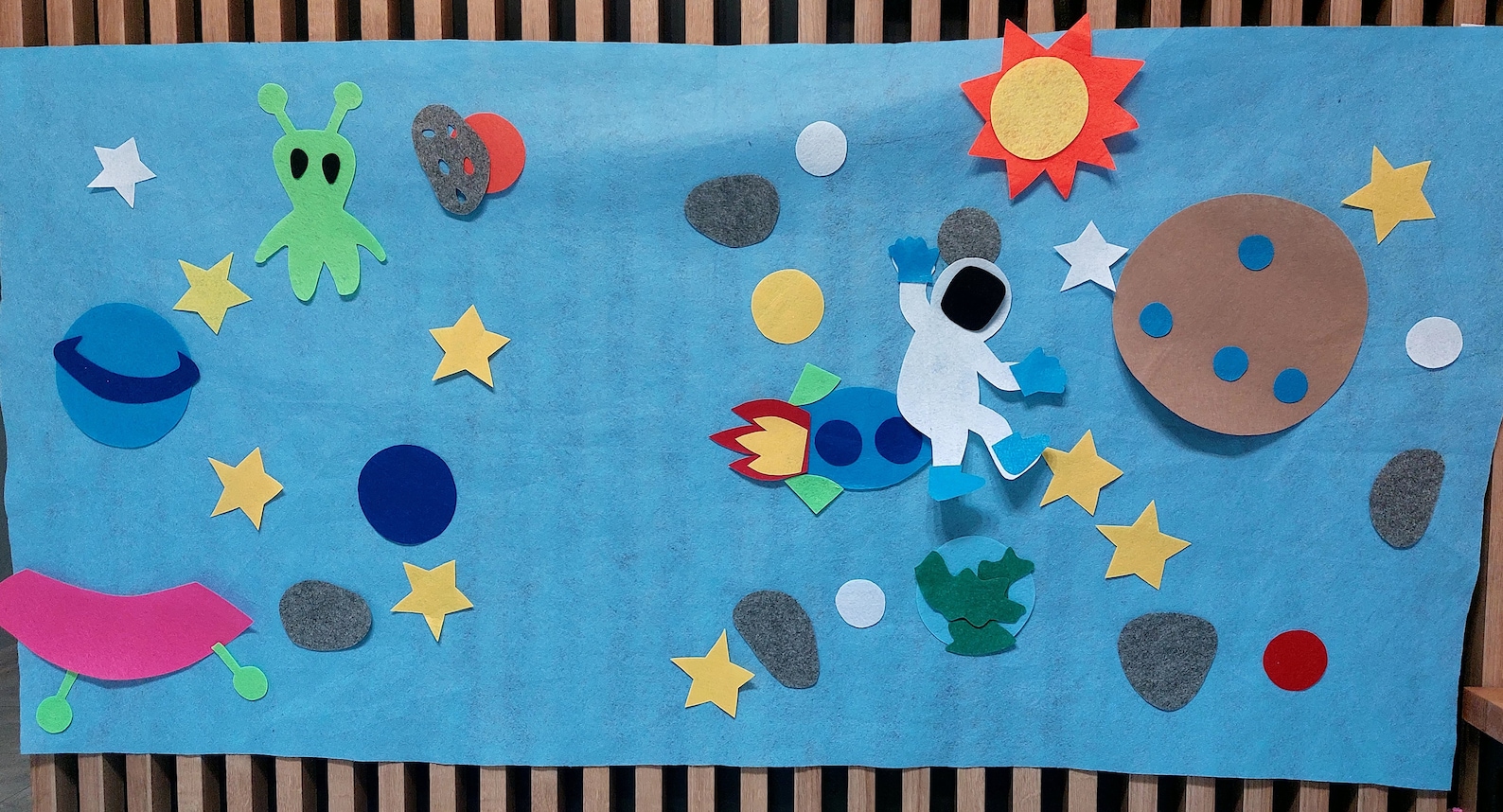 Solar System Feltactivity for Kids / Montessori Activity /outer Space ...