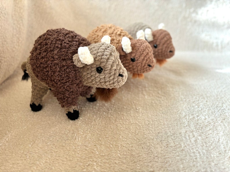 Boris the Bison *crochet PATTERN* - Etsy