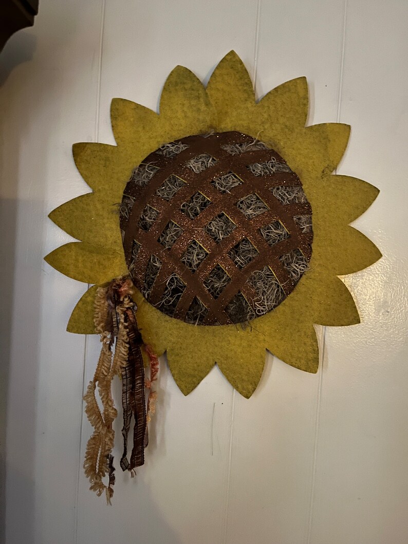 Sunflower Wall Hanging, Primitive Sunflower, Front Door Hanging. - Etsy