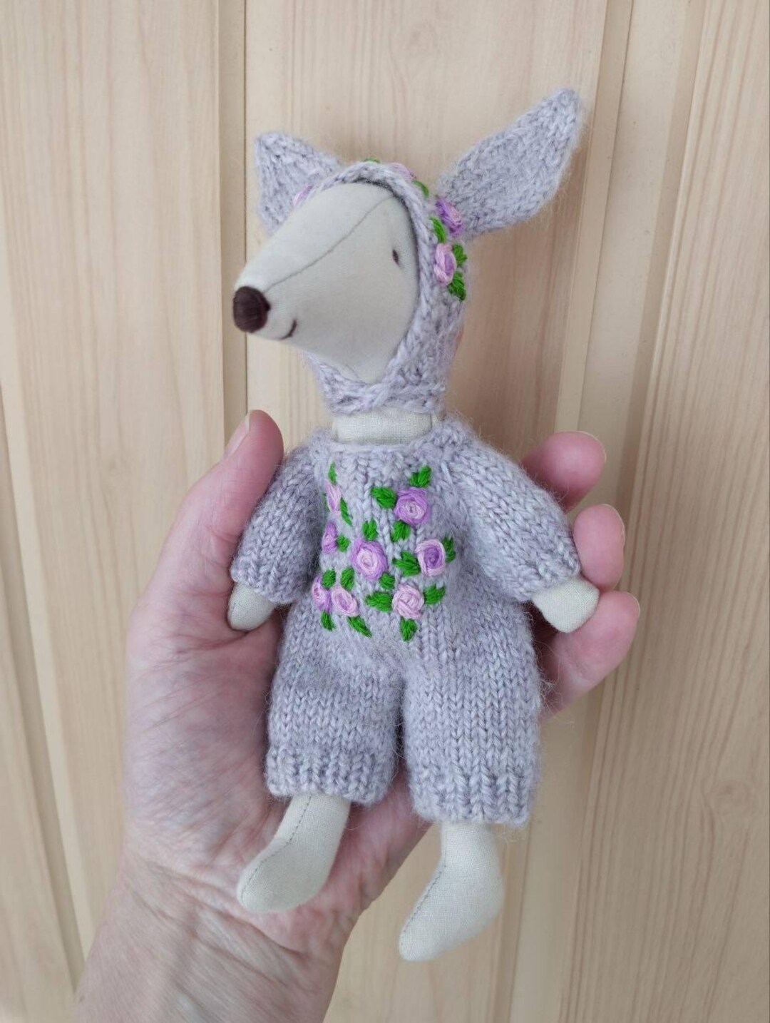 Maileg Mouse Clothes Knitted Hat Embroidered of Flower Beanie Outfit ...