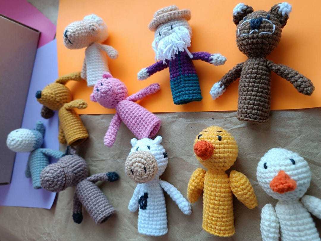 Old Macdonald Had A Farm Finger Puppets Theatre Crocheted Set ...