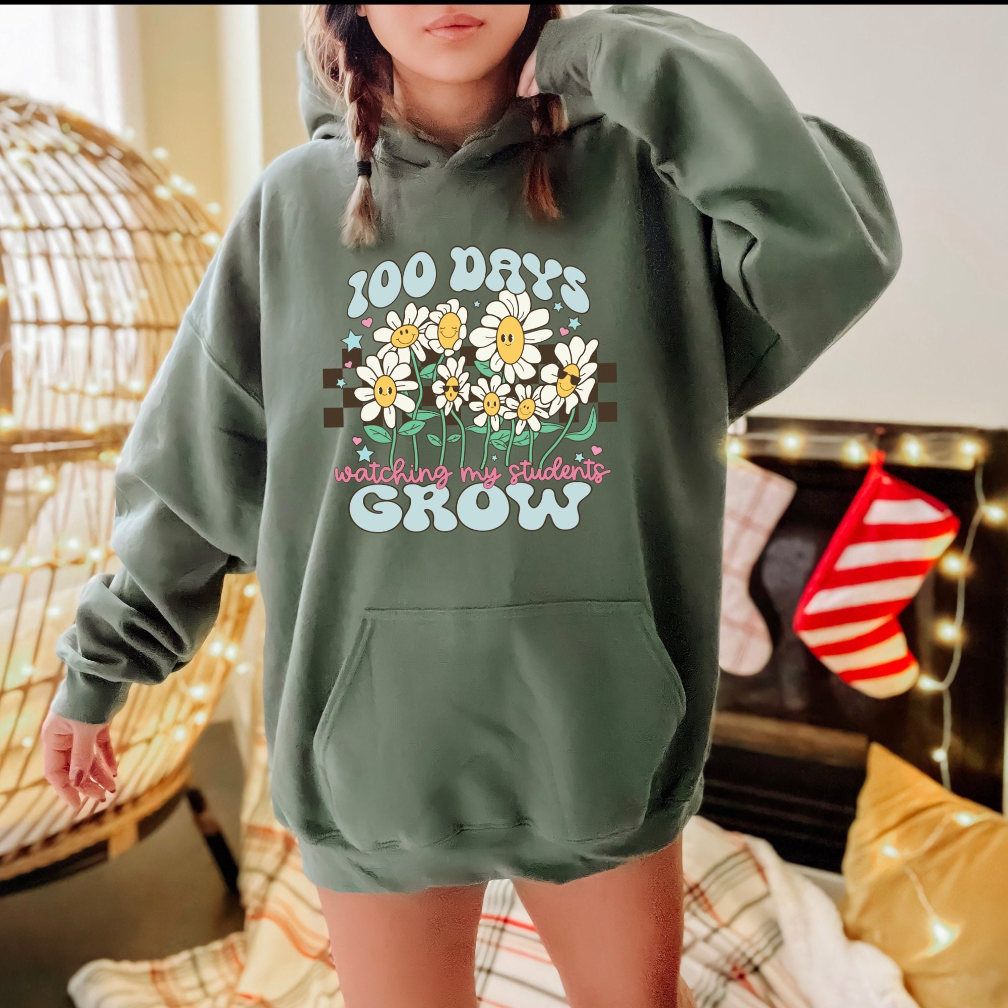 100 Days Watching My Students Grow Hoodie, Teacher Gift for 100 Days of ...