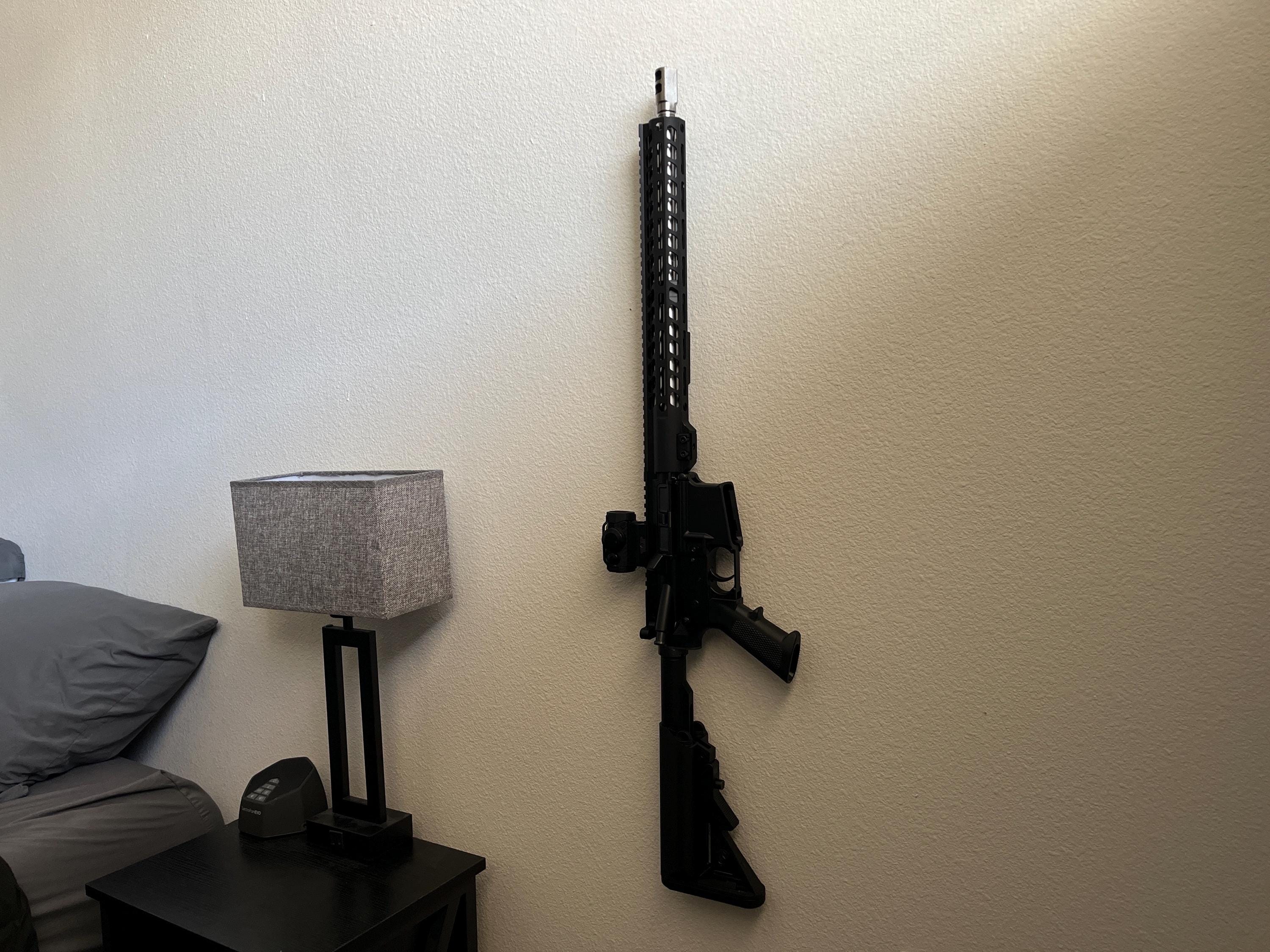 AR-15 Wall Mount for M-LOK - Low Profile - Secure Rifle Display Rack ...