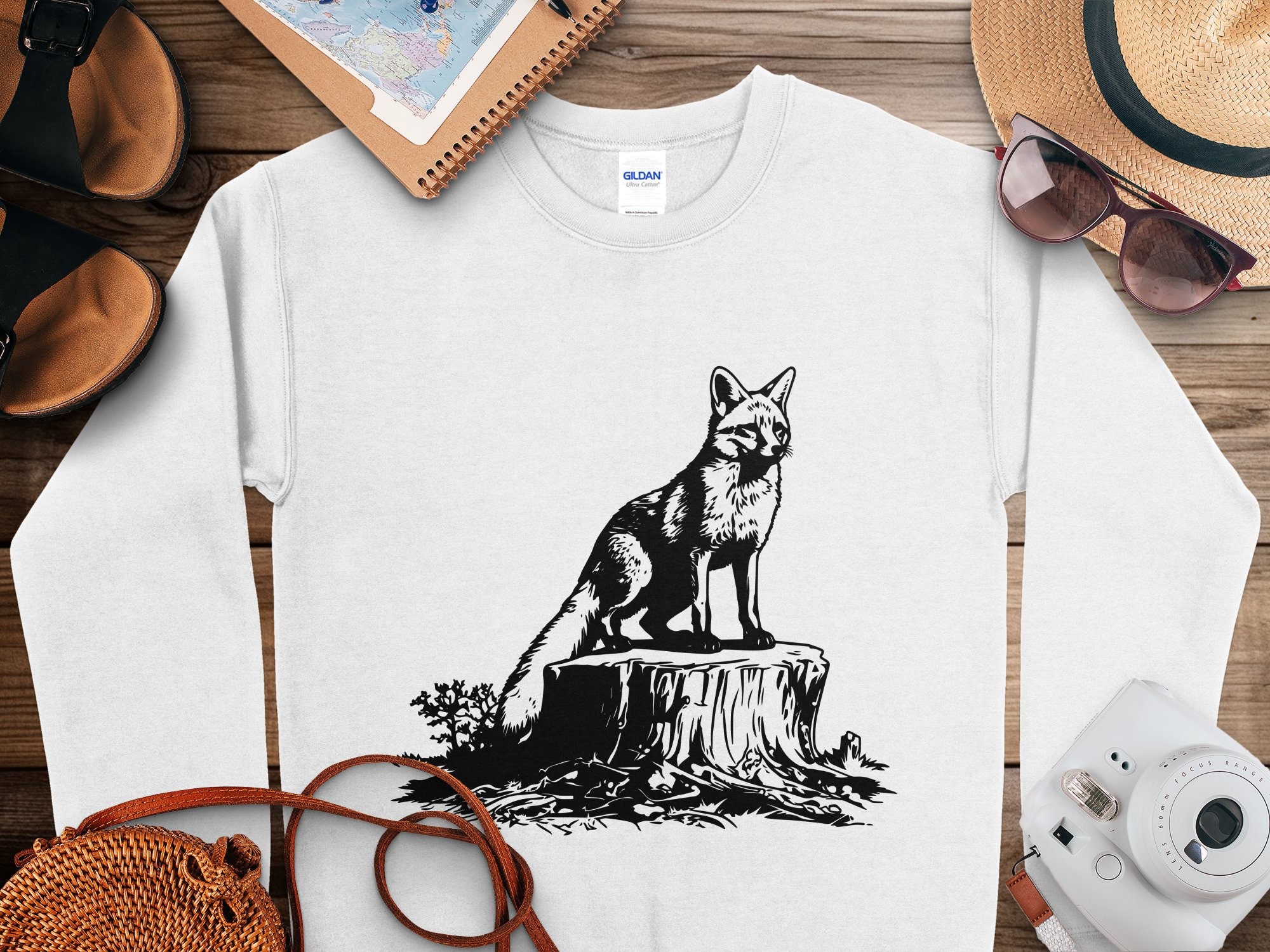 FOX SVG, FOX on Stump Clipart, Fox Svg Cut Files for Cricut, Fox ...