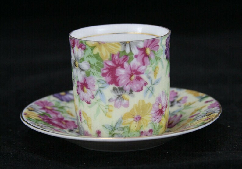 Royal Crown Porcelain Tea Cup & Saucer Set - Intricate Floral Design - Etsy