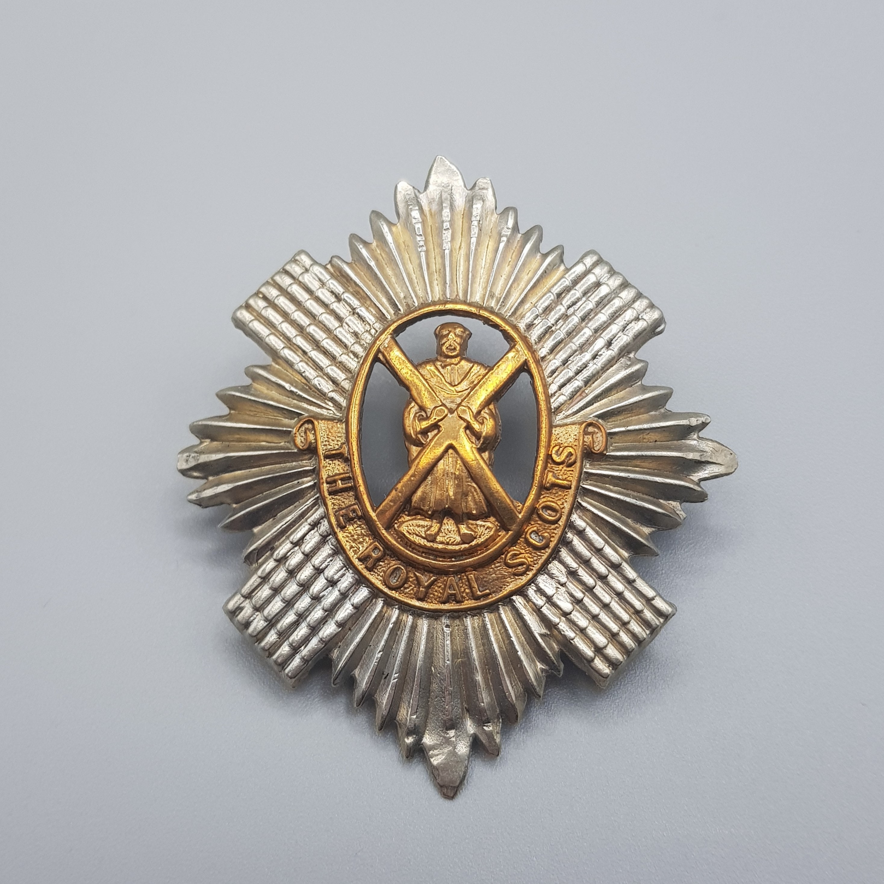 Military Cap Badges Royal Scots 20th Century Vintage Militaria ...