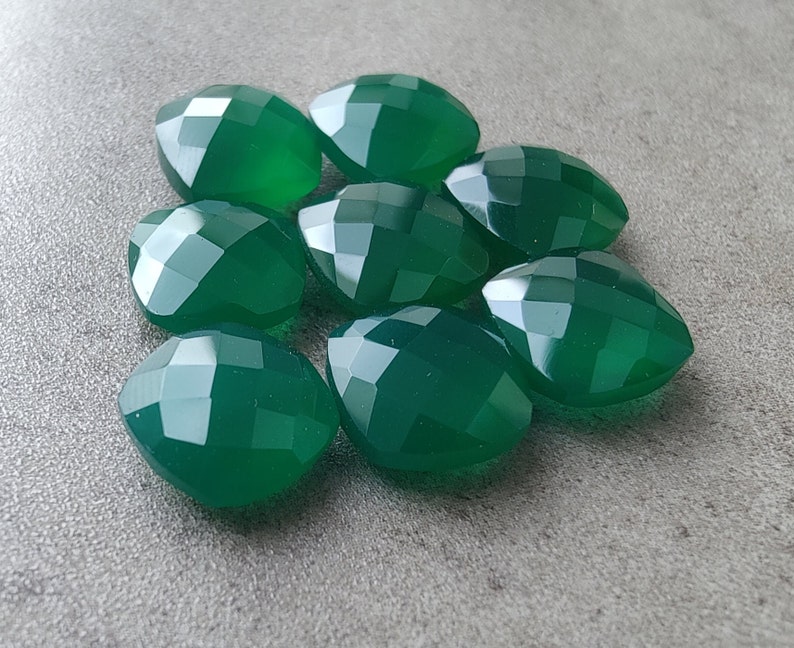 Green Onyx Gemstone: Square Cushion Shape Briolette Checker Cut, AAA+ ...