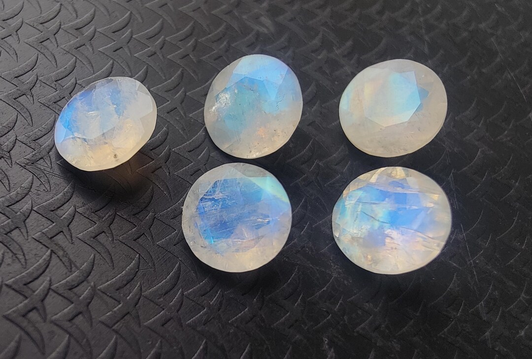AAA+ Quality Natural Rainbow Moonstone Round Shape Faceted Cut ...