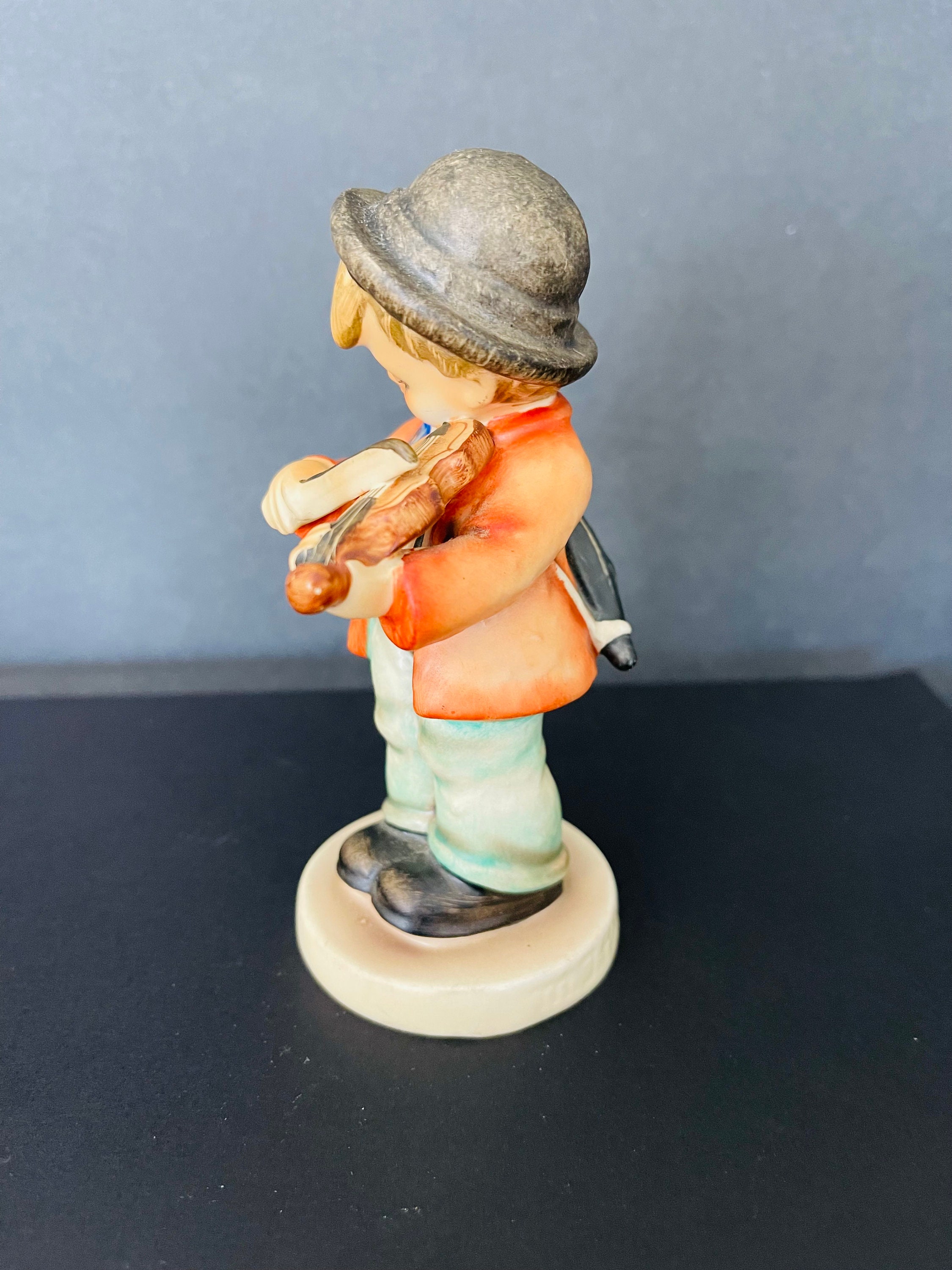 Little Fiddler Hummel Figurines Antiques and Collectables - Etsy