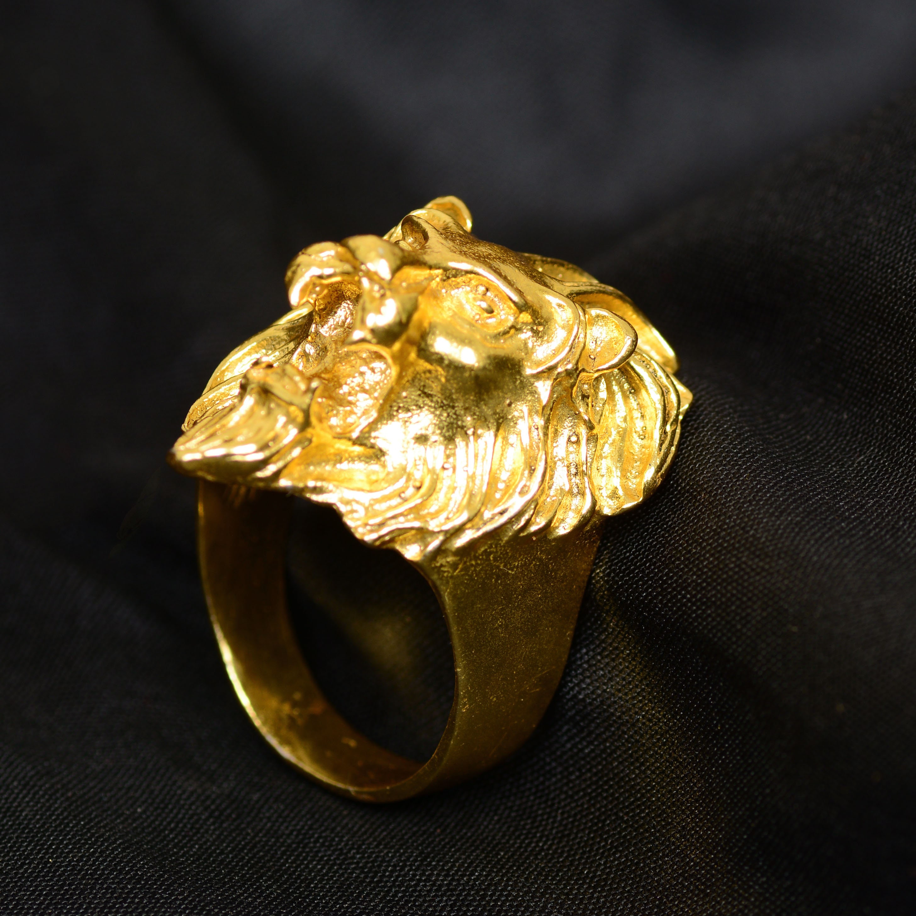 Loin Signet Ring, Handmade Mens Ring, Sterling Silver Ring, Lion ...