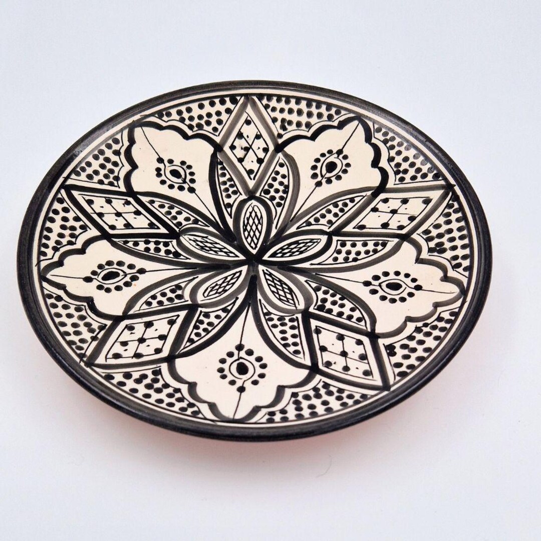 Black and White Ceramic Plate/plate With Ornaments/plate for Serving ...
