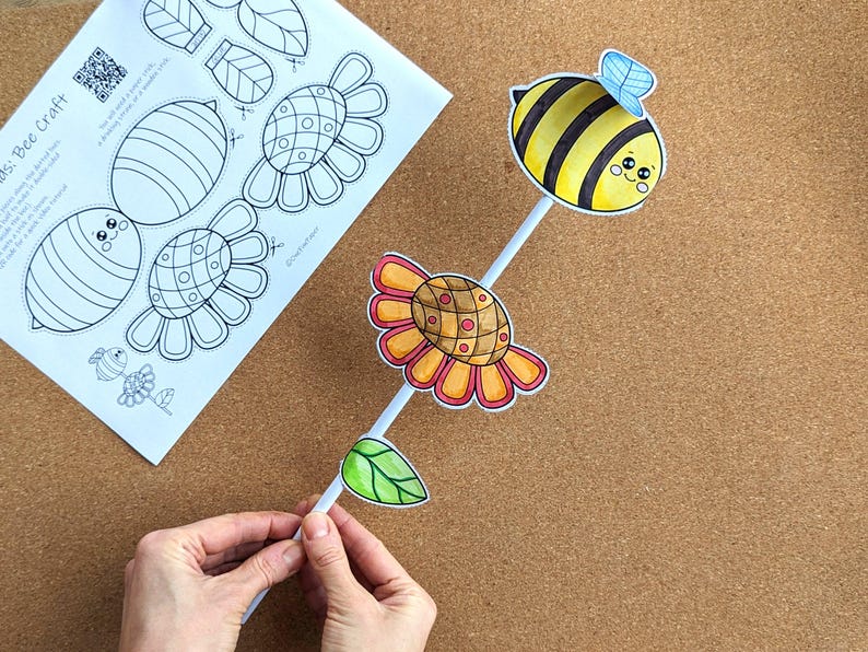 Bee and Flower Paper Craft: Easy One-page Spring Activity for Kids ...