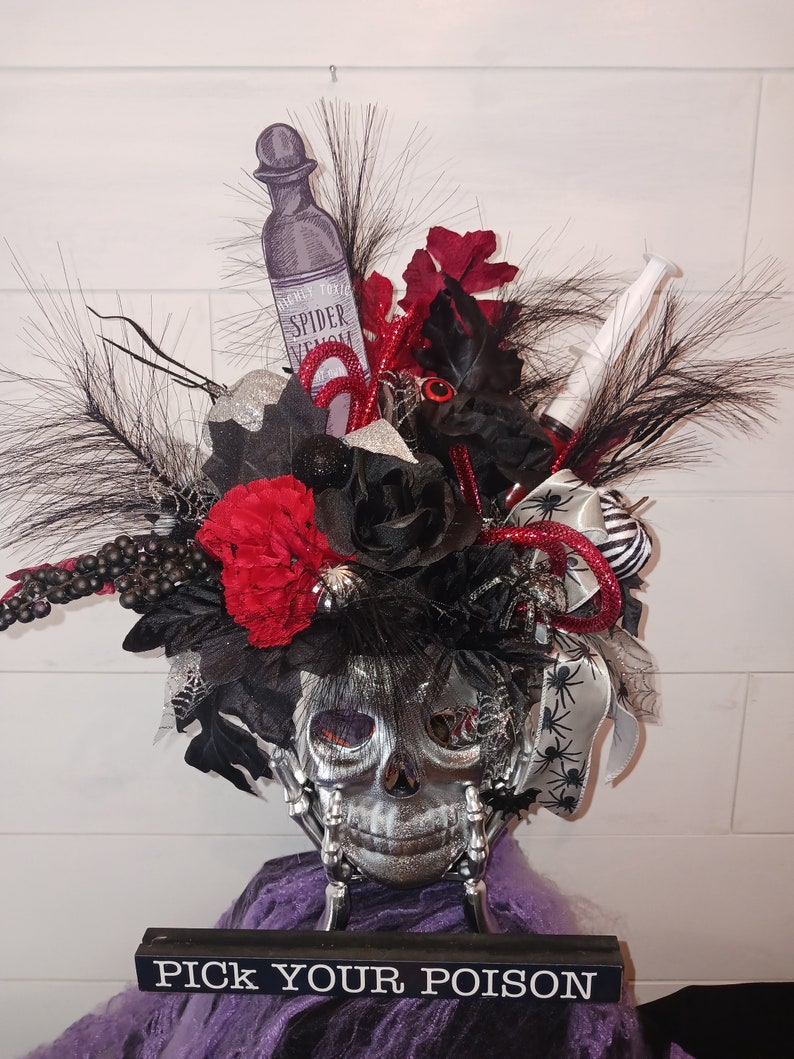 SPOOKY Skull Halloween FALL Floral Centerpiece Flower Arrangement ...