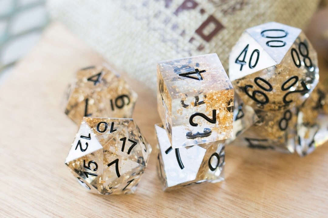 Ice Gold Gold Flake Diamond Dice - Dnd Polyhedral Dice - Sharp Edge ...