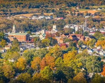 Red Arched Bridge With Fall Foliage at Ariel Foundation Park in Mount ...