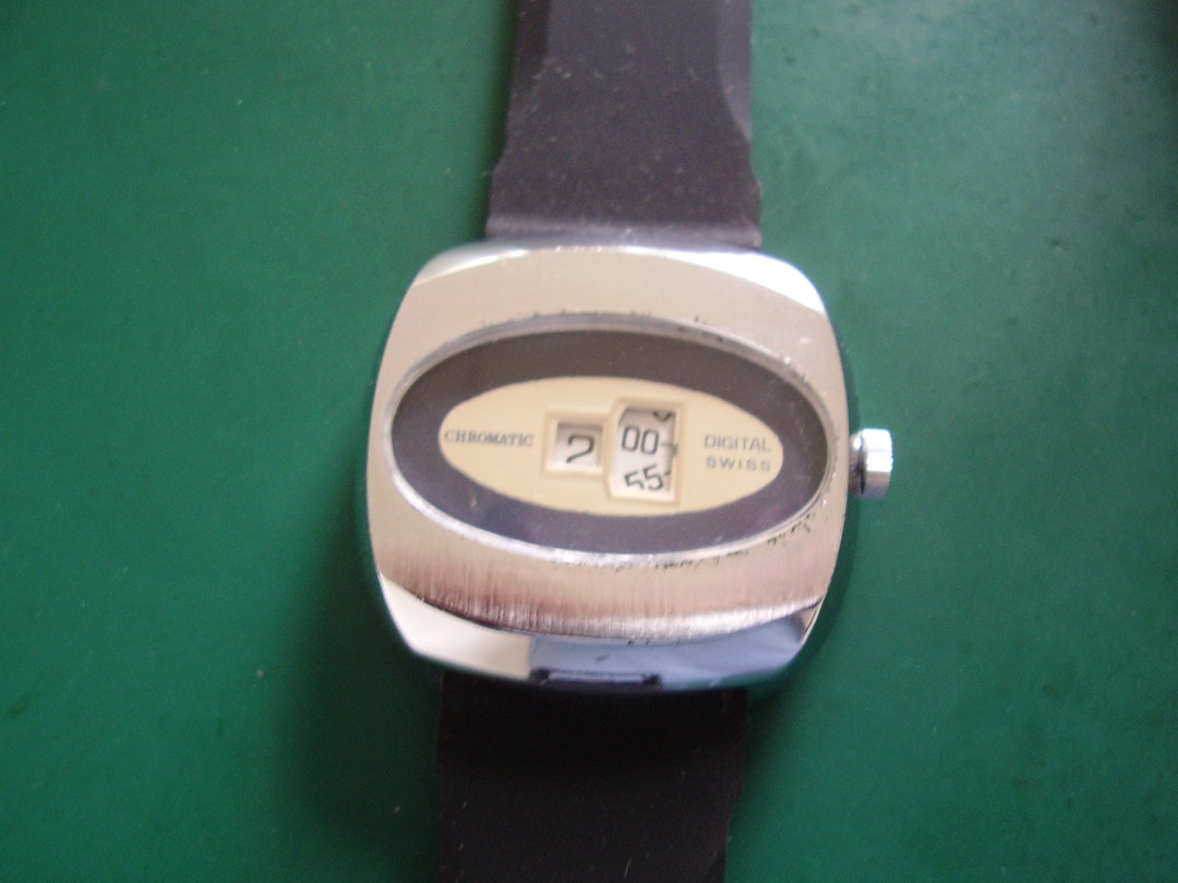 Chromatic Jump Hour Watch - Etsy