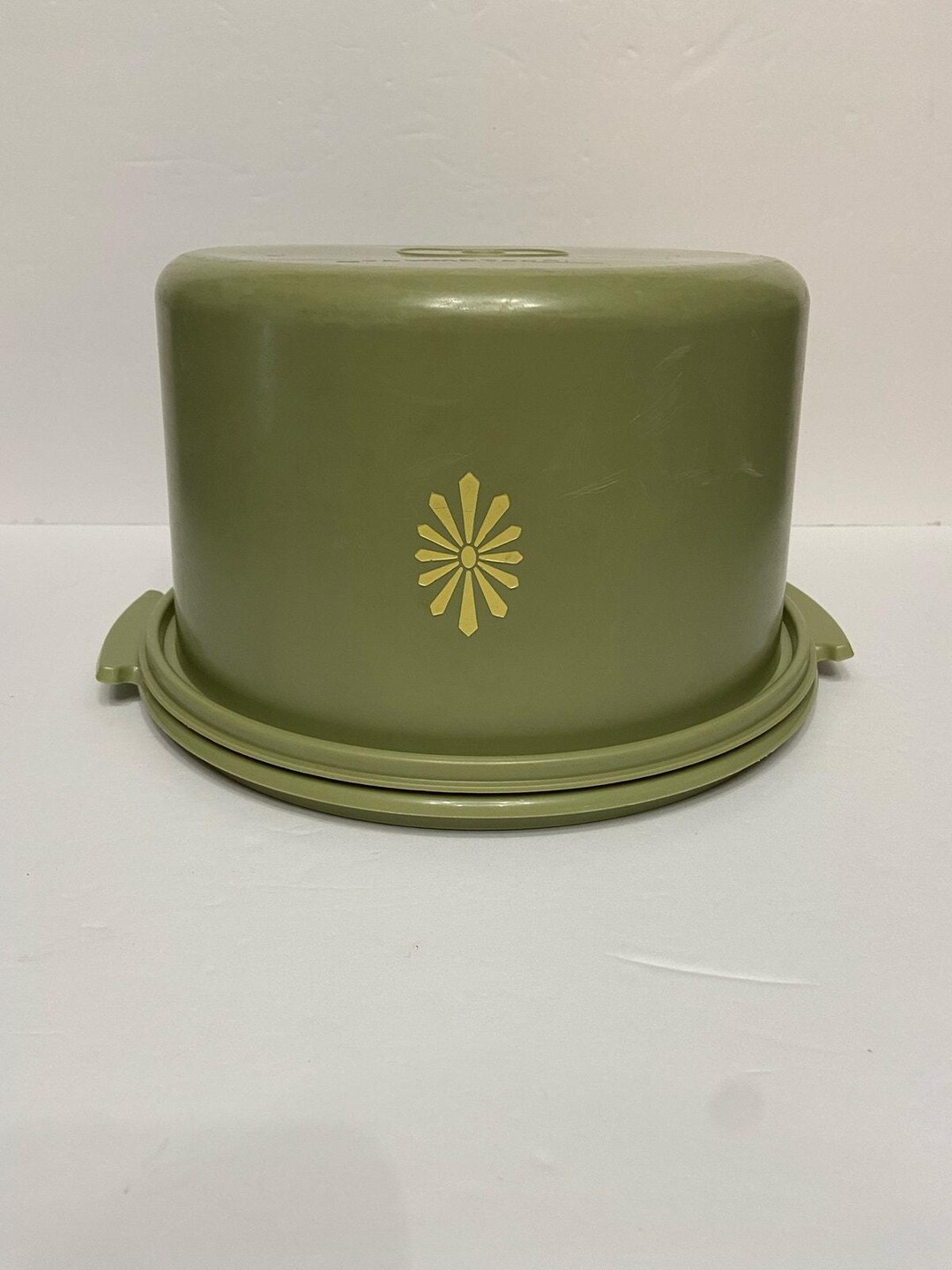 Vintage 3 Pc Tupperware Olive Green Cake Carrier Hand Carrier Cake ...