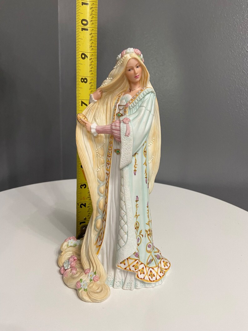 Vtg-lenox 9 Legendary Rapunzel Porcelain Figurine - Etsy