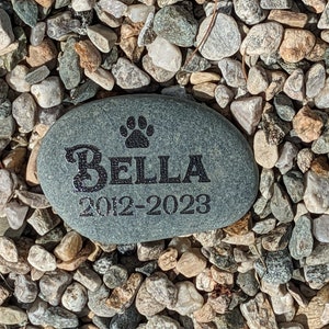 Pet Memorial Stone / River Rock Memorial / Pet Loss Gift / Pet Lover ...