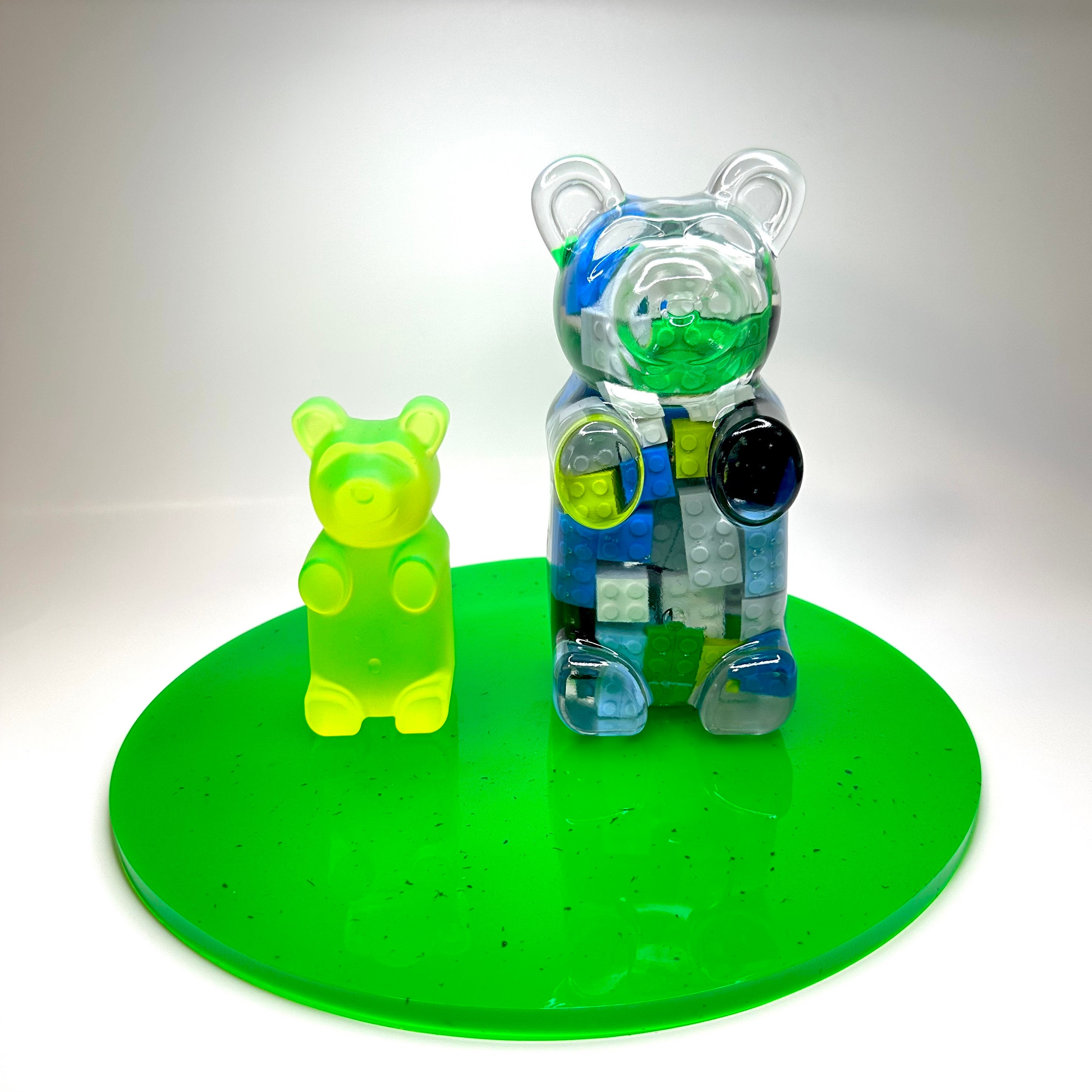 Epic Gummy Giant, Handcrafted Epoxy Bears With LEGO Magic, BIG BEAR ...
