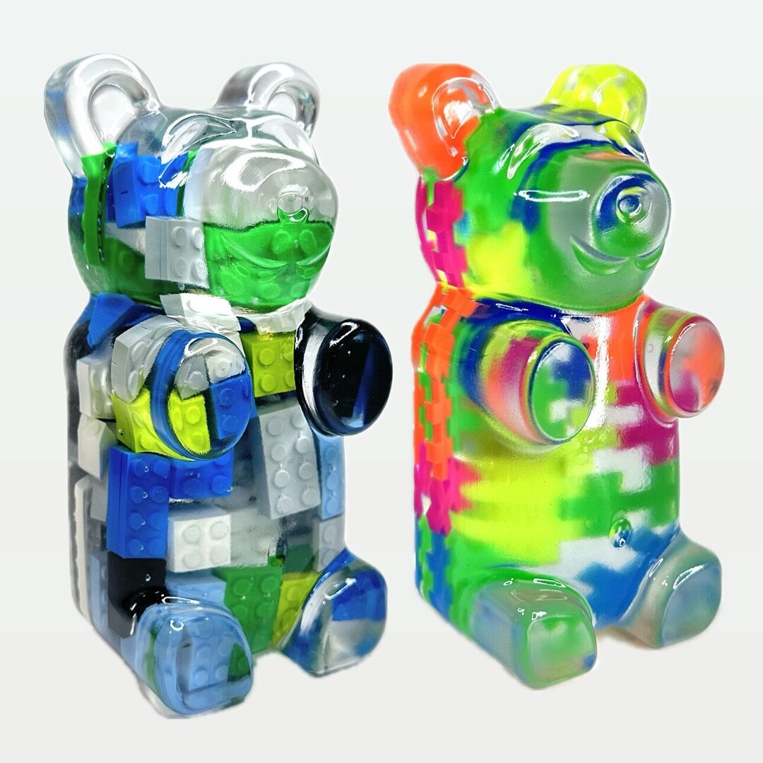 Epic Gummy Giant, Handcrafted Epoxy Bears With LEGO Magic, BIG BEAR ...