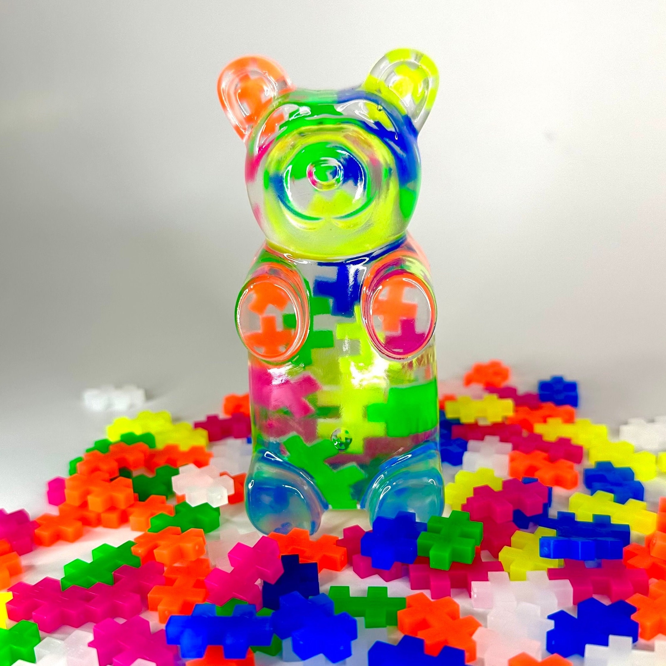 Epic Gummy Giant, Handcrafted Epoxy Bears With LEGO Magic, BIG BEAR ...