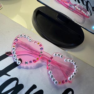 Katy Perry - Hand Decorated Love Heart Glasses - Etsy