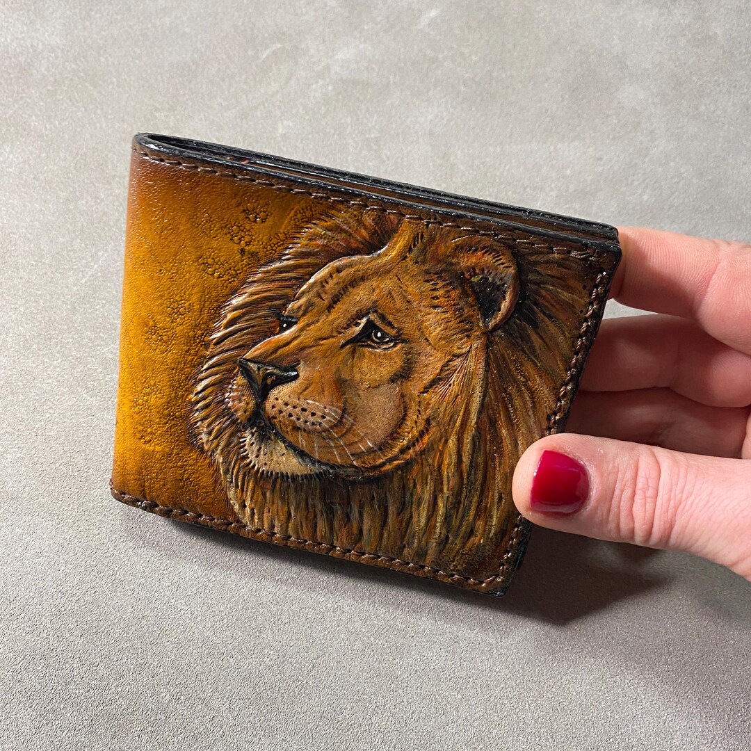 Handmade Leather Lion Wallet, Custom Engraved Italian Leather - Etsy