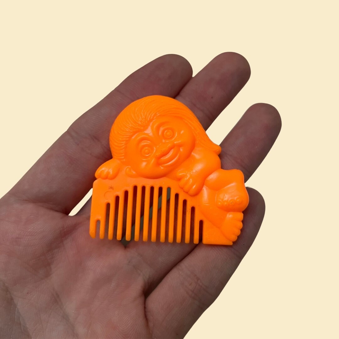 90s Treasure Troll Comb, Vintage Orange Plastic Treasure Trolls Comb ...