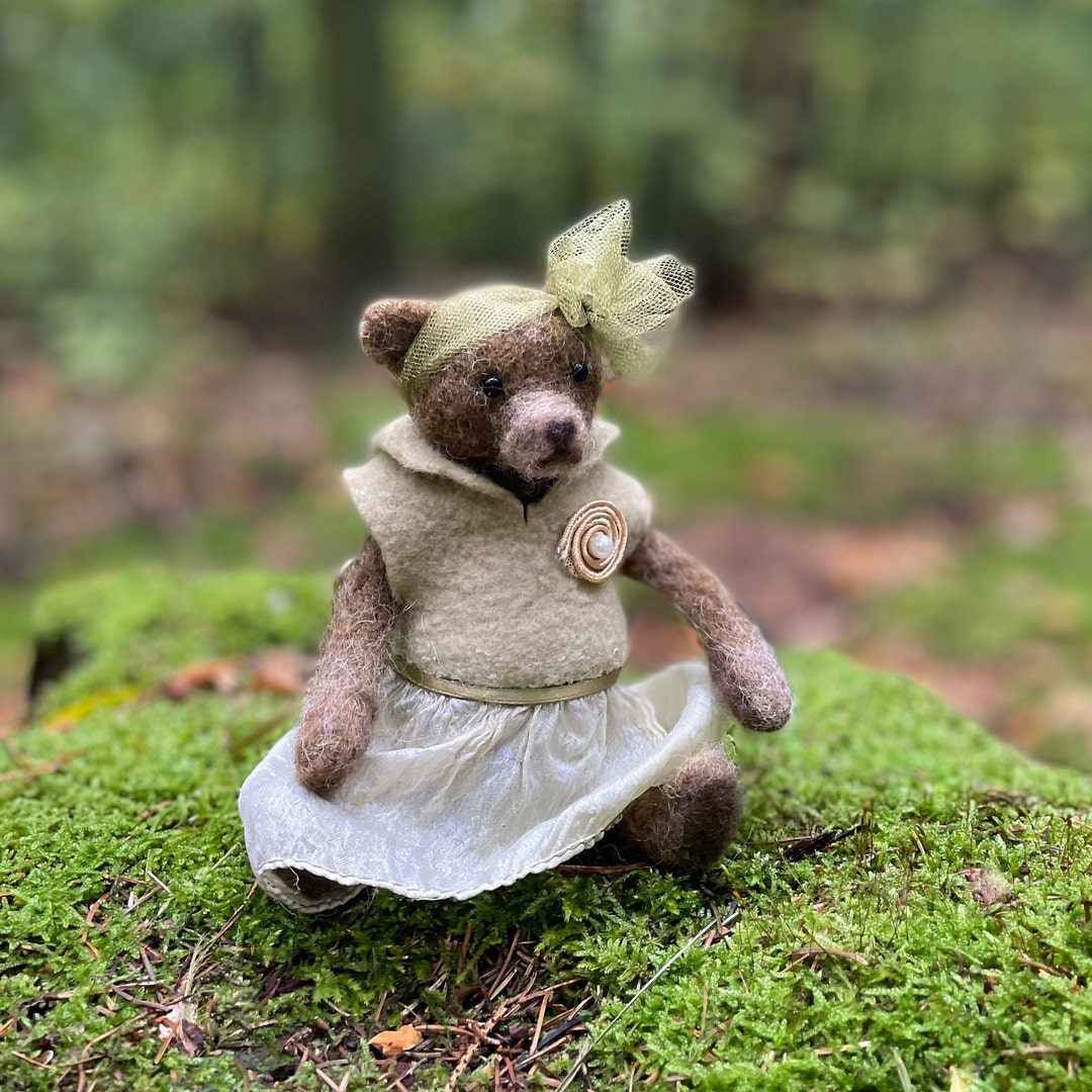 Vintage Lady Bear, Felted Teddy Bear, Felt Animals, Handmade Teddy ...