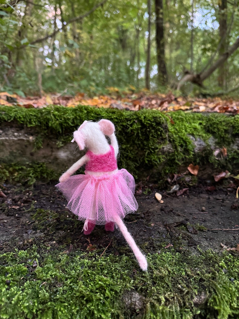 Needle Felted Ballerina Mouse: Handmade Wool Ballet Dancer - Etsy
