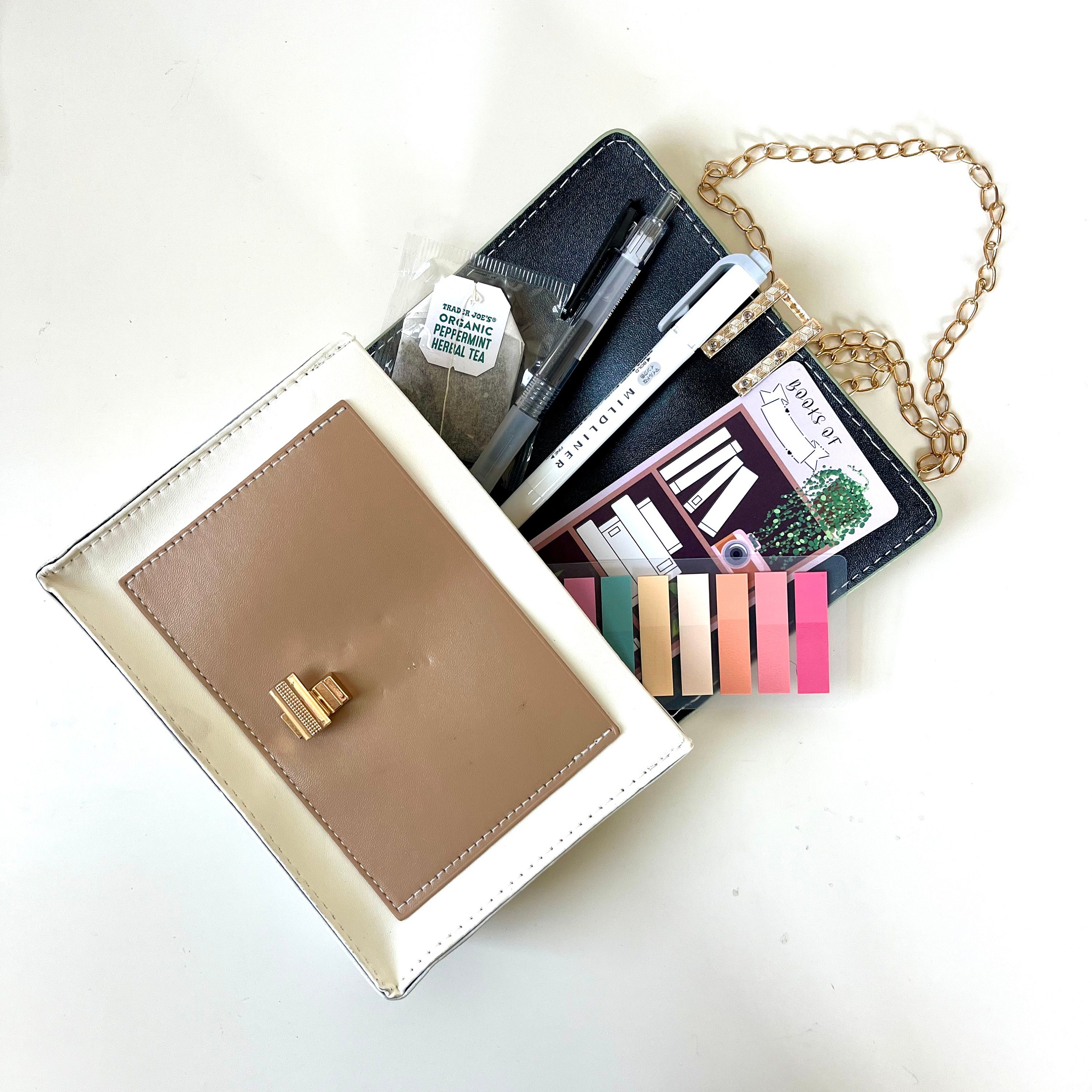 Book Annotation Kit With Cute Vegan Purse | Muji, Mildliners, Tabs ...