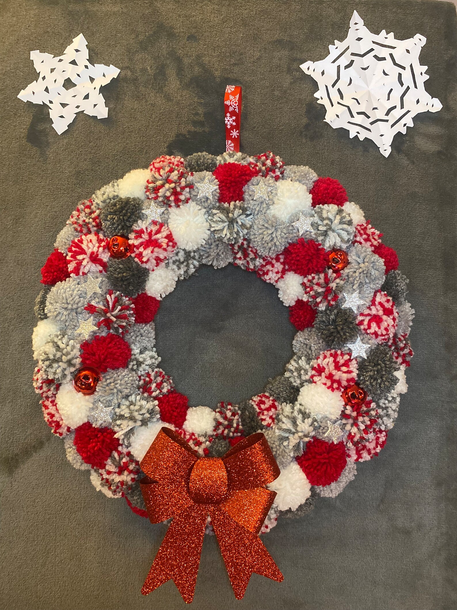 Jingle Bells & Bows Pom Pom Wreath - Etsy