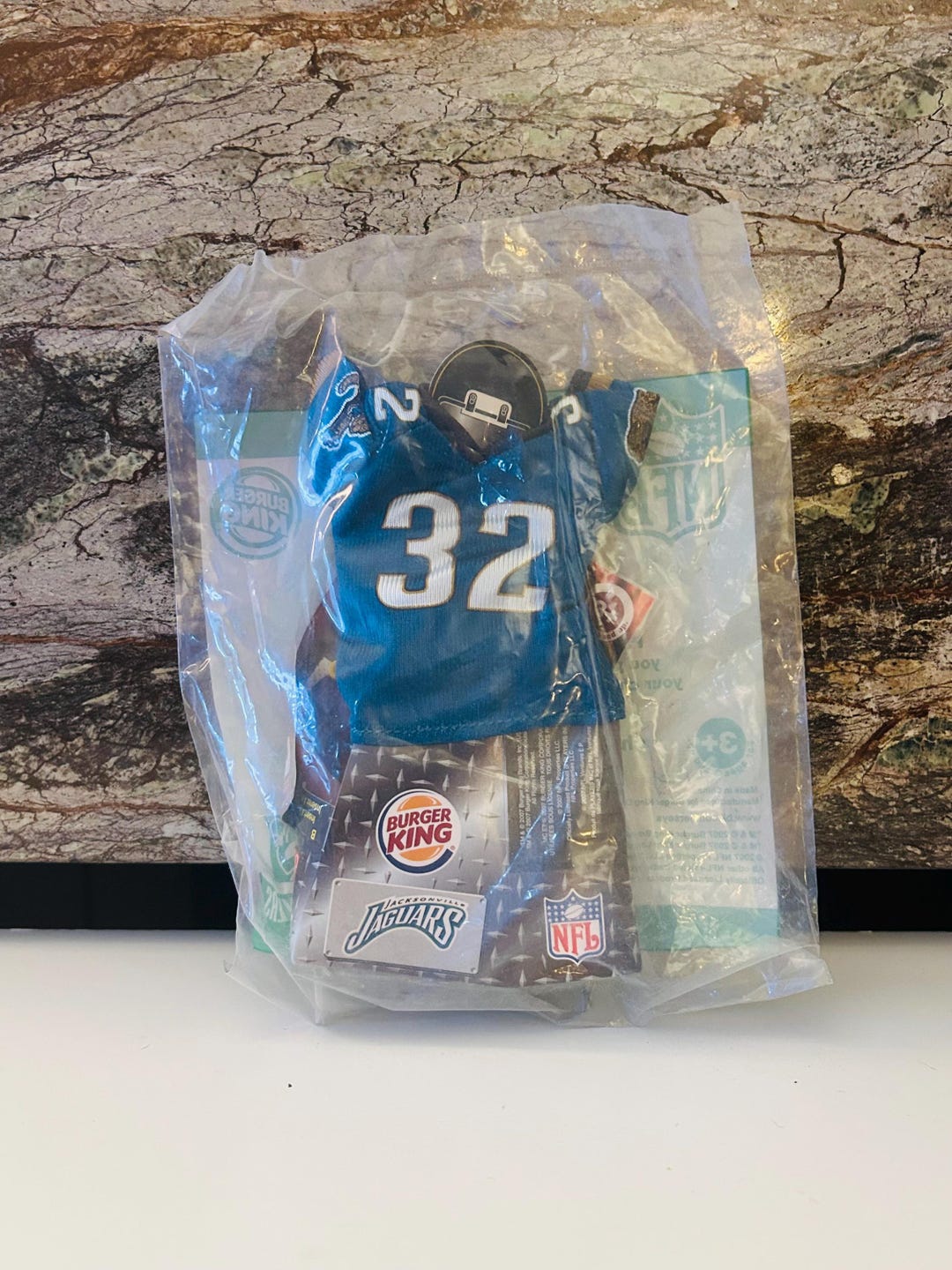 Jacksonville Jaguars Toy Jersey #32 NFL Burger King Toy, Maurice Jones ...