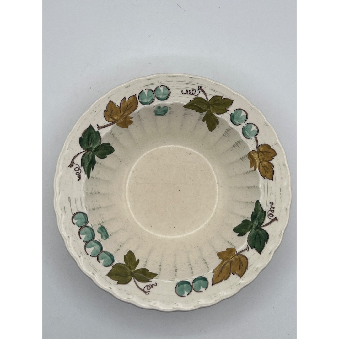 Vineyard Grapes Pattern Vernon Ware / Metlox Pottery Serving Bowl - Etsy
