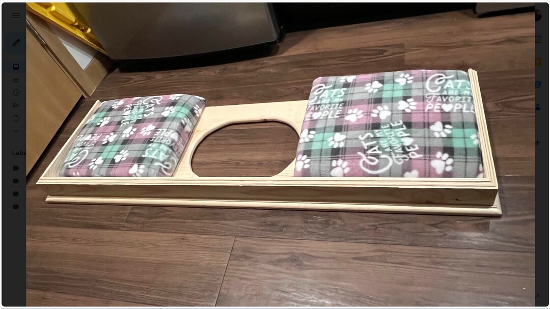 Double Bed Platform, Modern Cat Wall Mount Shelf, Minimalist Industrial ...