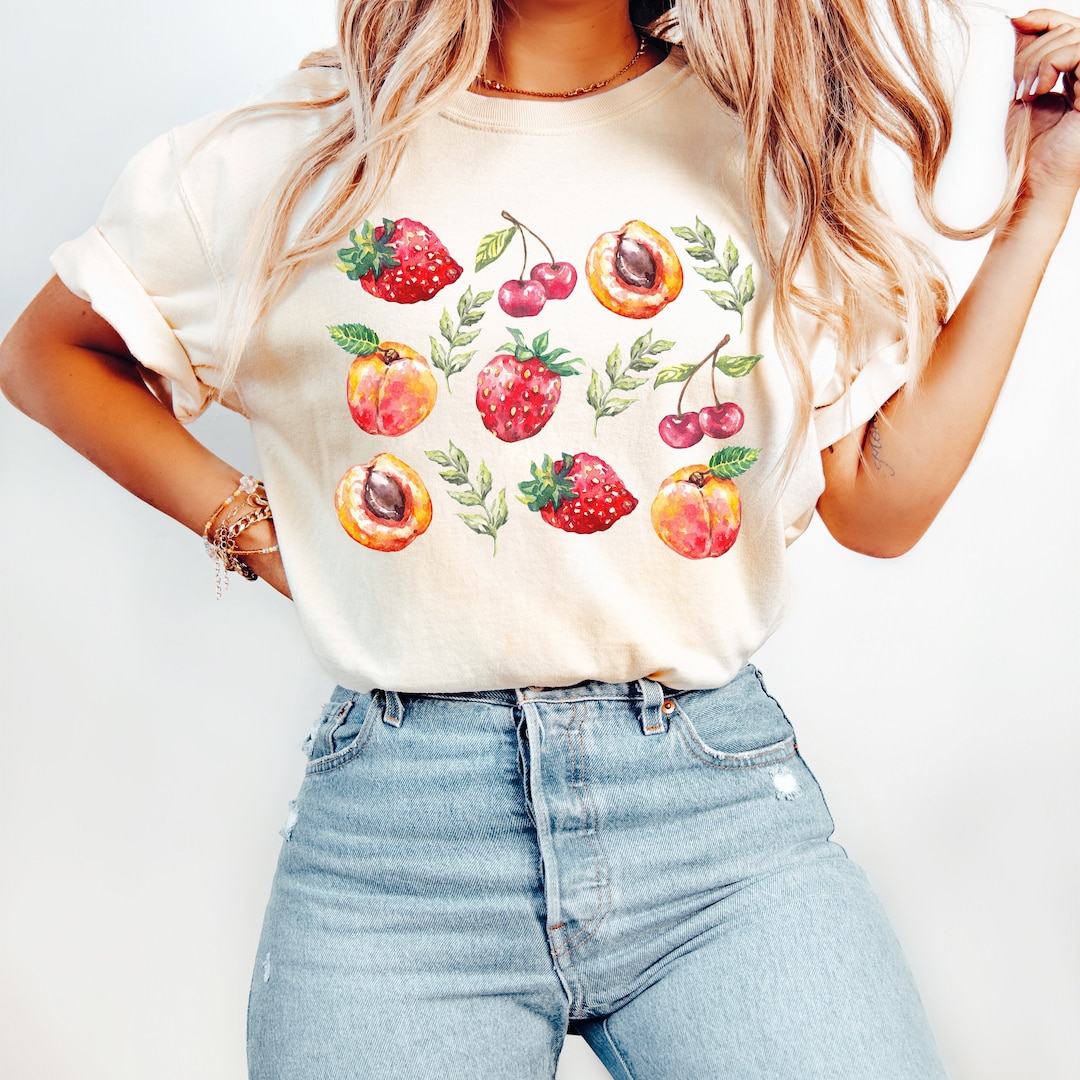 Fruit Shirt Strawberry Shirt Farmers Market Tee Gift for Women Vintage ...