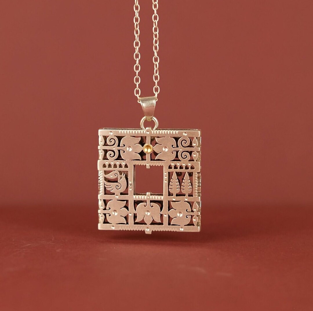 Silver 3D Statement Neckless in Persian Style, Gift Ideas for Valentine ...