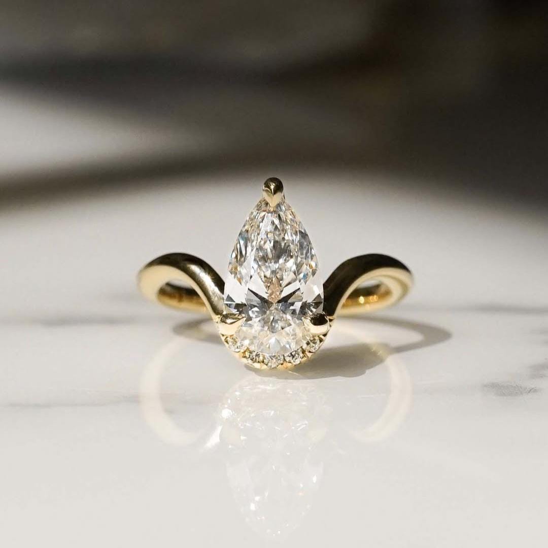 3 CT Pear Solitaire Engagement Ring 14k/18k Yellow Gold Pear Cut Ring ...