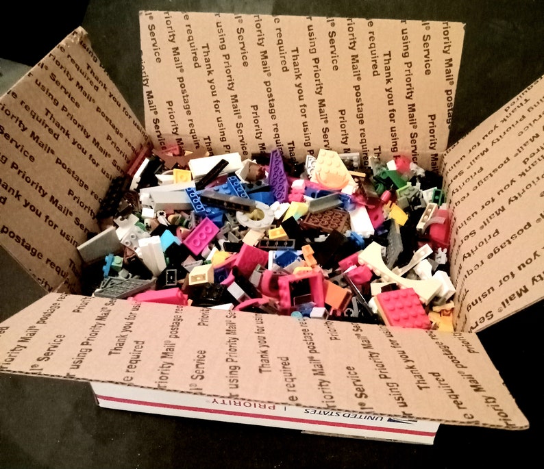 HUGE Bulk Legos 15 Lbs Vintage Lego Bricks & Pieces Castles Pirates ...